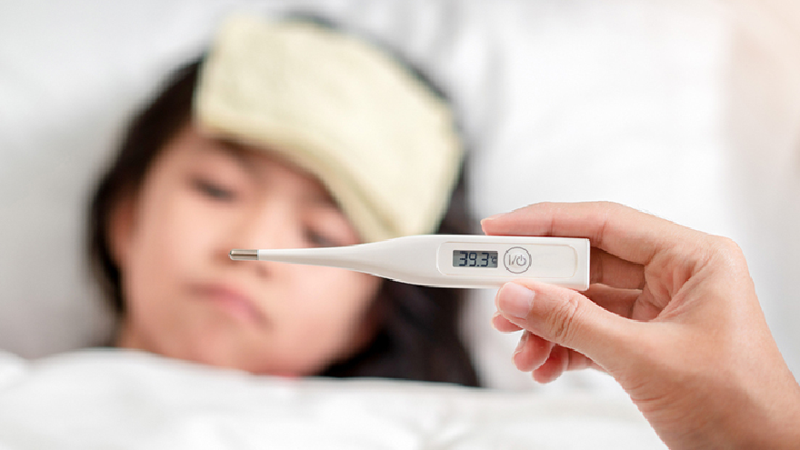 Articles | Managing Your Child’s Fever After Vaccination: Expert Guidance