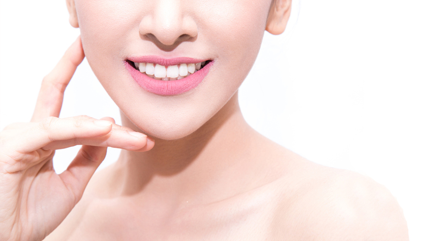 Articles | V-Line Surgery vs. Face Slimming Injectables