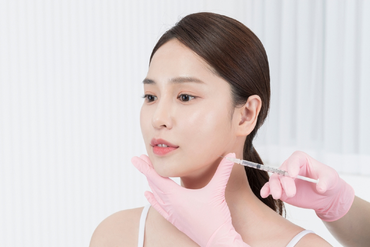 Botox vs. Skin Boosters: Which Rejuvenates Better?