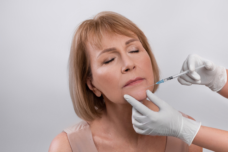 Articles | Fat-Dissolving Injections for Double Chin: Results and Benefits
