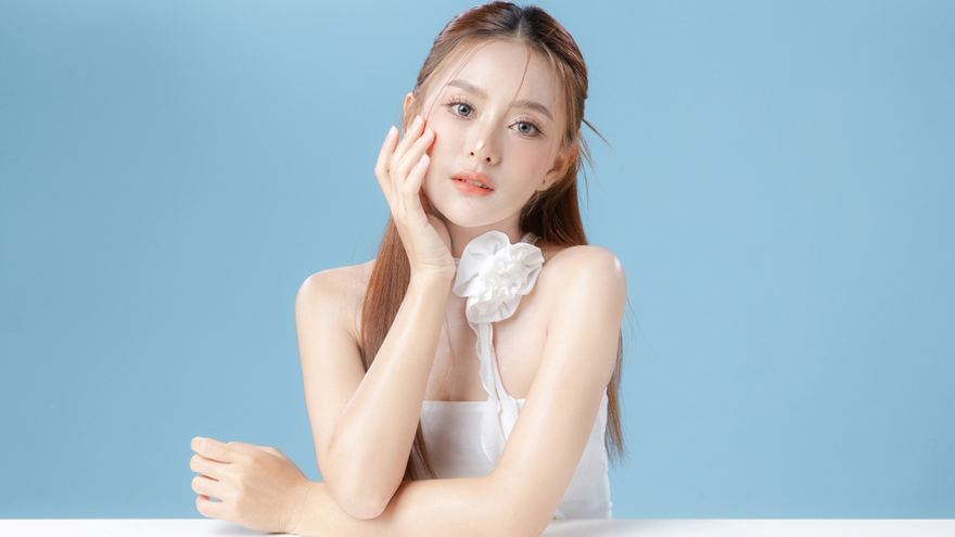 Articles | Long Nose Surgery: Restoring Balance and Natural Beauty