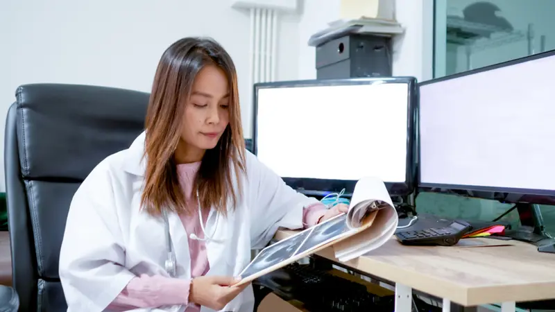 Adenomyosis Explained Symptoms Causes And Treatment Options 3035