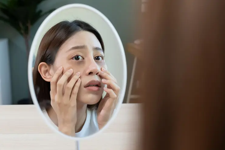 Middle-age Under Eye Fat Re-positioning Middle-age Under Eye Fat Re-positioning