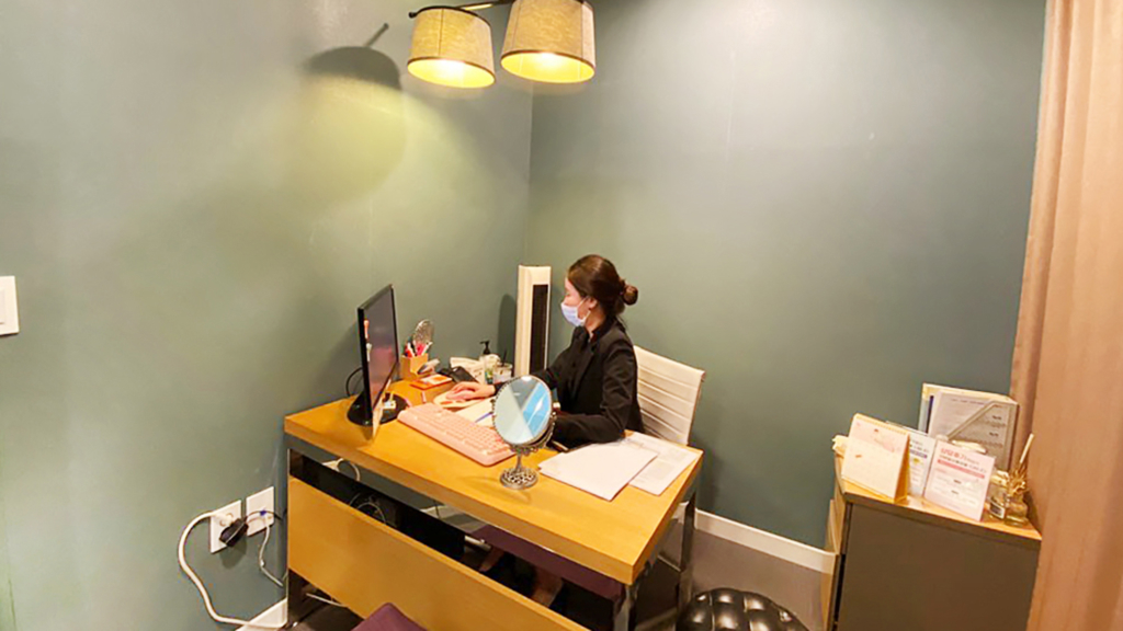 Unique Plastic Surgery