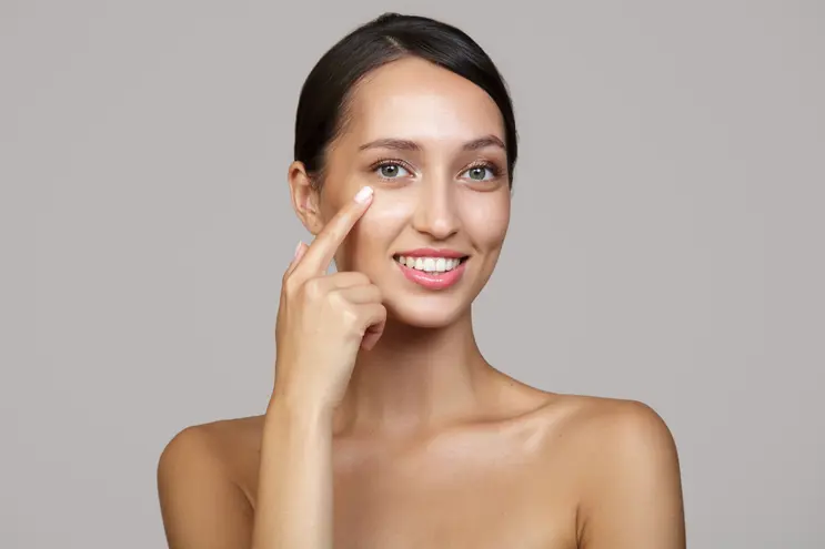 Canthopexy: A Comprehensive Patient Guide to Eyelid Lifting and ...
