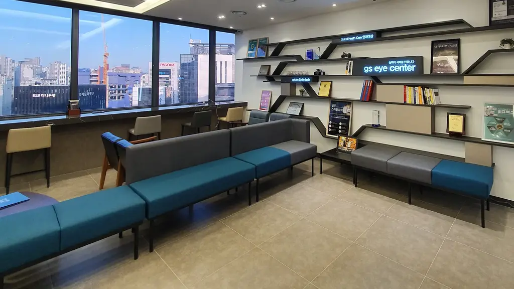 GS Eye Center | Vision Correction in Korea
